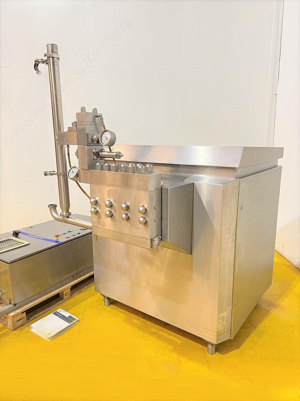 7,500 LPH SPX APV Type R55 Homogeniser|PPM Ltd