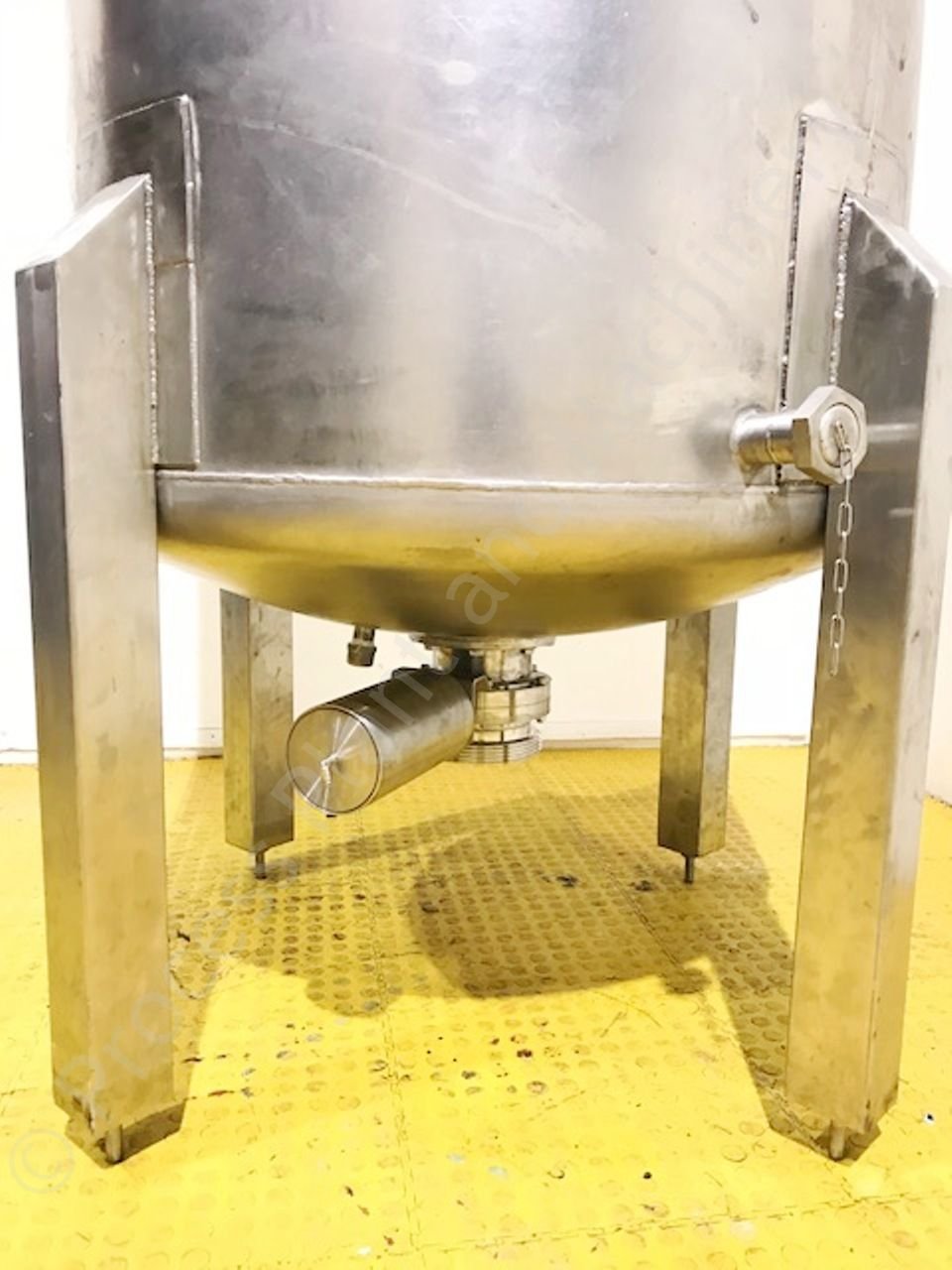 Used 1,500 Ltr GEA Stainless Steel Jacketed Tank with Scraped Surface ...