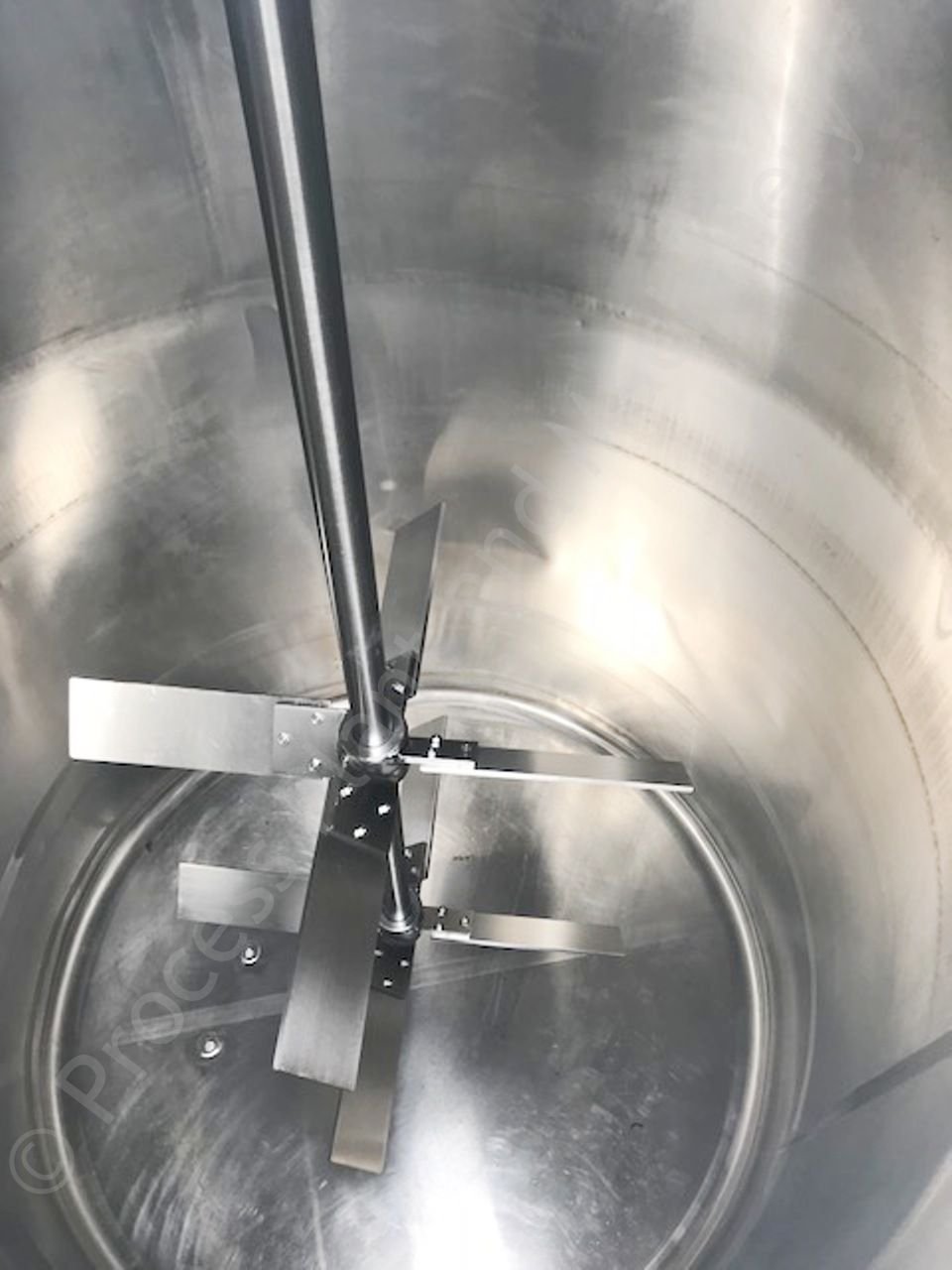 Used 8,000 Ltr Stainless Steel Insulated Tank with Multi-Paddle Mixer ...