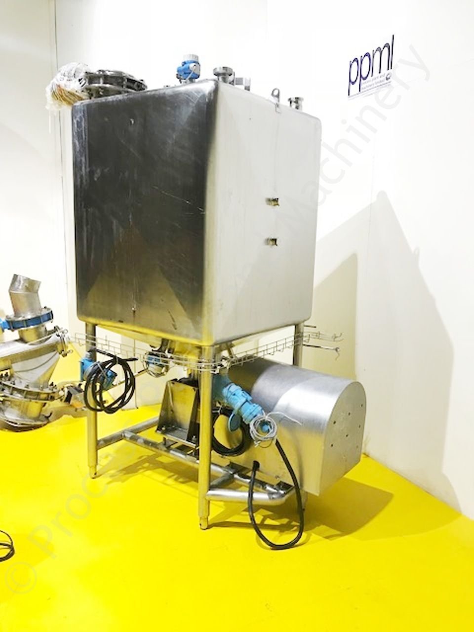 Used 1,200 Ltr Powder V Nauta Mixer Blender Liquiverter | Process Plant ...