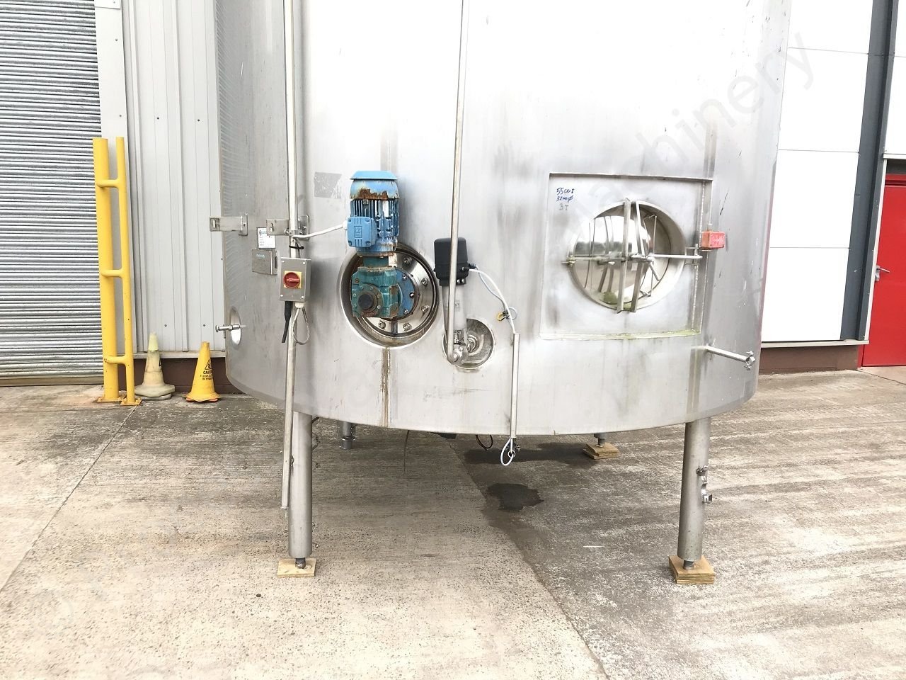 Used 25,000 Ltr 316 Grade Stainless Steel Insulated Tank with Paddle ...