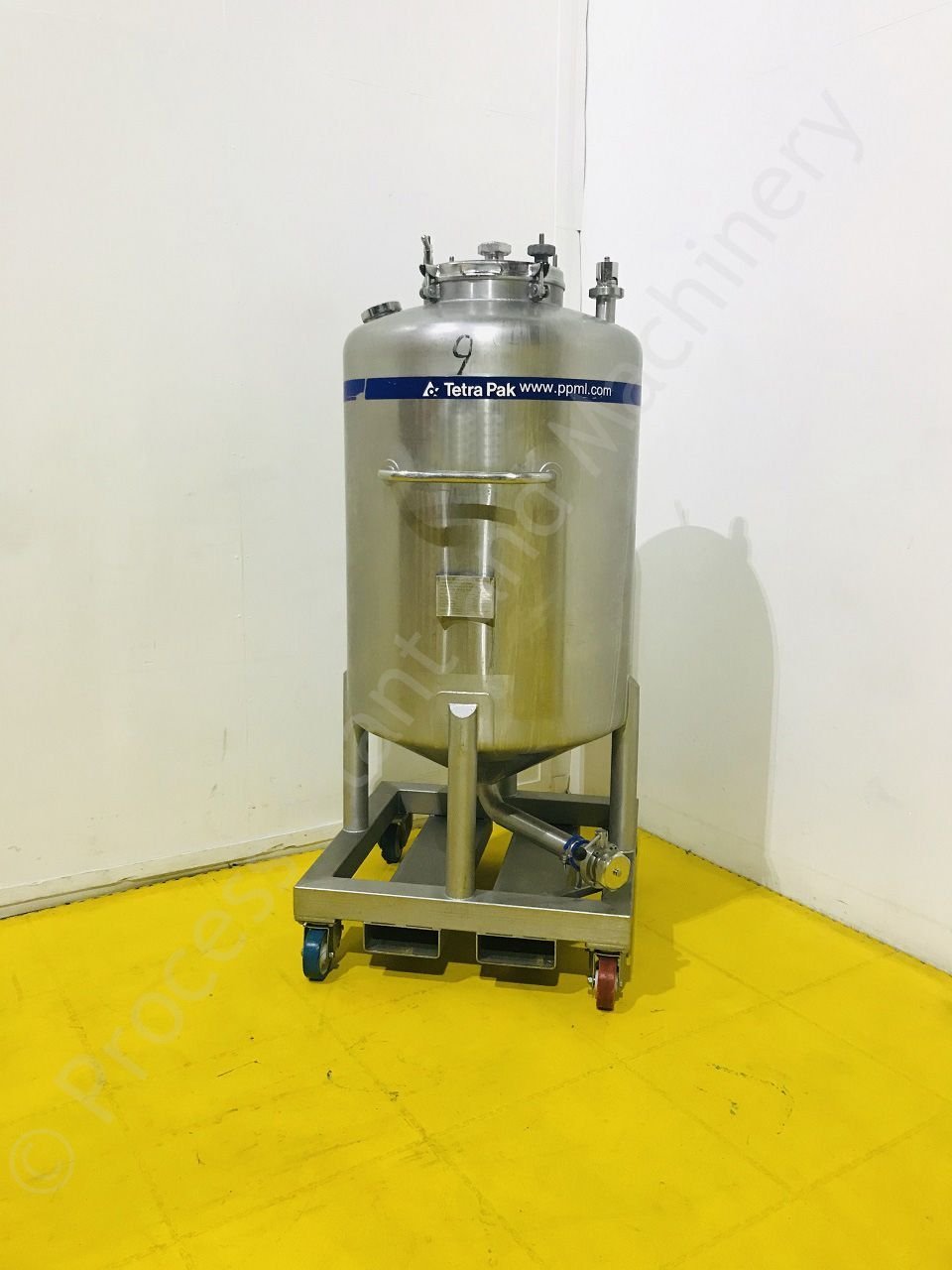 Used 500 Ltr Tetra Pak Stainless Mobile Tank Pressure Rated | Process ...