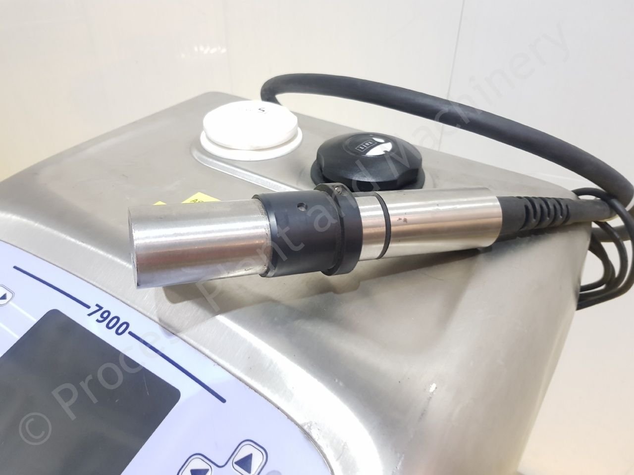 Used Linx Model 7900 Inkjet Coder with Linx Ultima Print Head | Process ...